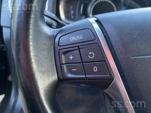 Melns Volvo V60 2014 Liepāja, ar dzinēja tilpumu 2.00 L un nobraukumu 307 tūkst. km par 6000 €, foto 8 vietnē AUTOMOTO.COM.LV