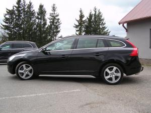 Черный Вольво B60 2010 в Рига, объемом двигателя 2.00 л и пробегом 316 тыс. км за 6990 €, фото 7 на AUTOMOTO.COM.LV
