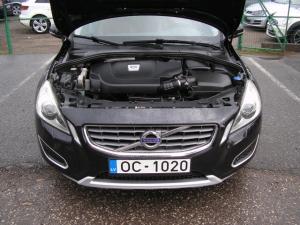 Черный Вольво B60 2010 в Рига, объемом двигателя 2.00 л и пробегом 316 тыс. км за 6990 €, фото 9 на AUTOMOTO.COM.LV