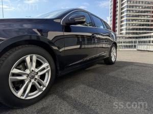 Черный Вольво B60 2010 в Рига, объемом двигателя 2.00 л и пробегом 309 тыс. км за 6690 €, фото 3 на AUTOMOTO.COM.LV
