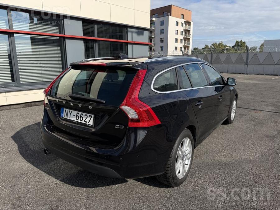 Черный Вольво B60 2010 в Рига, объемом двигателя 2.00 л и пробегом 309 тыс. км за 6690 €, фото 5 на AUTOMOTO.COM.LV