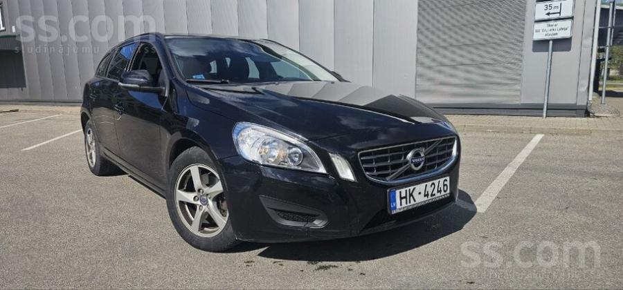 Melns Volvo V60 2011 Rīga, ar dzinēja tilpumu 1.60 L un nobraukumu 277 tūkst. km par 4199 €, foto 1 vietnē AUTOMOTO.COM.LV