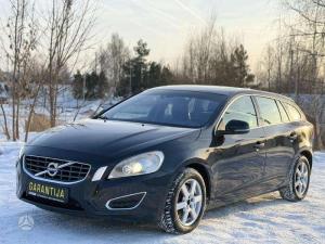 Melns Volvo V60 2011 Šauļi, ar dzinēja tilpumu 2.40 L un nobraukumu 243 tūkst. km par 7950 €, foto 22 vietnē AUTOMOTO.COM.LV