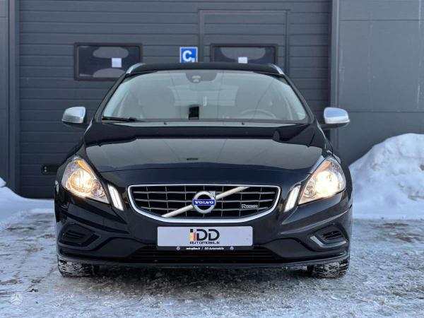 Melns Volvo V60 2011 Kauņa, ar dzinēja tilpumu 1.98 L un nobraukumu 340 tūkst. km par 6690 €, foto 6 vietnē AUTOMOTO.COM.LV