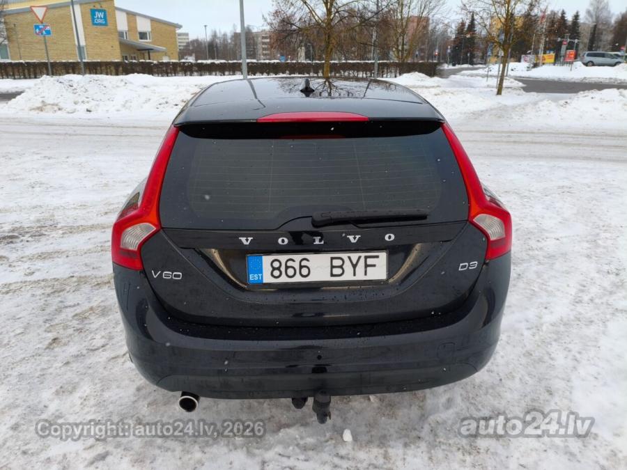 Melns Volvo V60 2011 Tartu, ar dzinēja tilpumu 2.00 L un nobraukumu 273 tūkst. km par 6500 €, foto 5 vietnē AUTOMOTO.COM.LV
