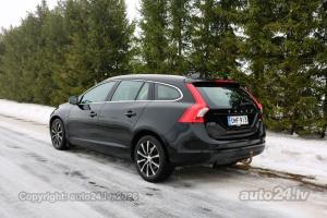 Black Volvo V60 2011 in Tallinn, with an engine capacity of 2.00 L and mileage of 374 thousand km for 5250 €, photo 3 on AUTOMOTO.COM.LV