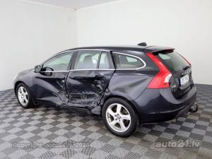 Black Volvo V60 2011 in Tallinn, with an engine capacity of 2.00 L and mileage of 313 thousand km for 2299 €, photo 5 on AUTOMOTO.COM.LV