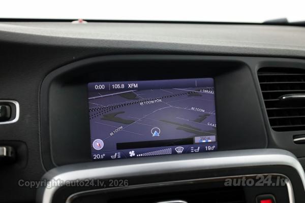 Melns Volvo V60 2011 Tallina, ar dzinēja tilpumu 2.40 L un nobraukumu 369 tūkst. km par 4499 €, foto 8 vietnē AUTOMOTO.COM.LV