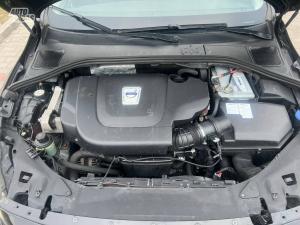 Melns Volvo V60 2011 Viļņa, ar dzinēja tilpumu 2.00 L un nobraukumu 412 tūkst. km par 3800 €, foto 16 vietnē AUTOMOTO.COM.LV