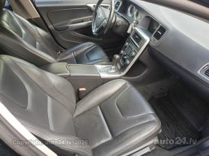 Black Volvo V60 2011 in Paide, with an engine capacity of 2.00 L and mileage of 234 thousand km for 6800 €, photo 14 on AUTOMOTO.COM.LV