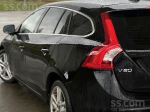 Черный Вольво B60 2011 в Резекне, объемом двигателя 2.40 л и пробегом 0 тыс. км за 7250 €, фото 7 на AUTOMOTO.COM.LV