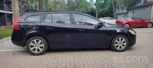 Черный Вольво B60 2011 в Рига, объемом двигателя 1.60 л и пробегом 317 тыс. км за 3700 €, фото 4 на AUTOMOTO.COM.LV