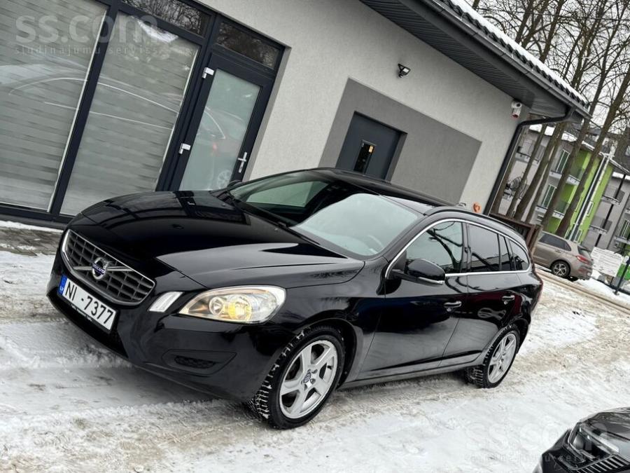 Черный Вольво B60 2011 в Рига, объемом двигателя 2.00 л и пробегом 243 тыс. км за 4400 €, фото 7 на AUTOMOTO.COM.LV