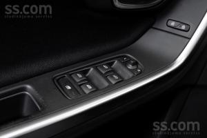 Melns Volvo V60 2011 Rīga, ar dzinēja tilpumu 2.00 L un nobraukumu 282 tūkst. km par 3490 €, foto 12 vietnē AUTOMOTO.COM.LV