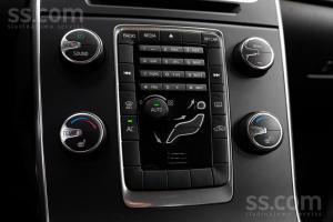 Melns Volvo V60 2011 Rīga, ar dzinēja tilpumu 2.00 L un nobraukumu 282 tūkst. km par 3490 €, foto 15 vietnē AUTOMOTO.COM.LV