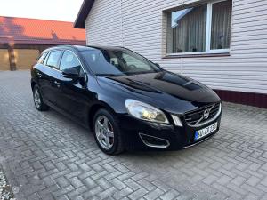 Черный Вольво B60 2011 в Вилкавишкис, объемом двигателя 1.98 л и пробегом 289 тыс. км за 4600 €, фото 4 на AUTOMOTO.COM.LV