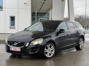 Черный Вольво B60 2011 в Резекне, объемом двигателя 2.40 л и пробегом 333 тыс. км за 7600 €, фото 3 на AUTOMOTO.COM.LV