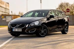 Черный Вольво B60 2011 в Елгава, объемом двигателя 2.00 л и пробегом 285 тыс. км за 8190 €, фото  на AUTOMOTO.COM.LV
