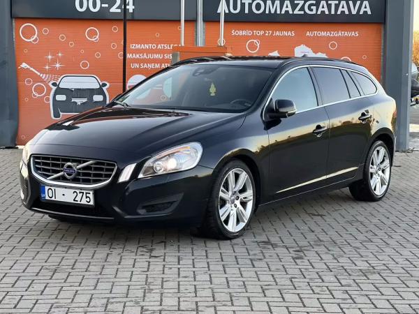 Черный Вольво B60 2011 в Екабпилс, объемом двигателя 2.40 л и пробегом 288 тыс. км за 6700 €, фото 8 на AUTOMOTO.COM.LV