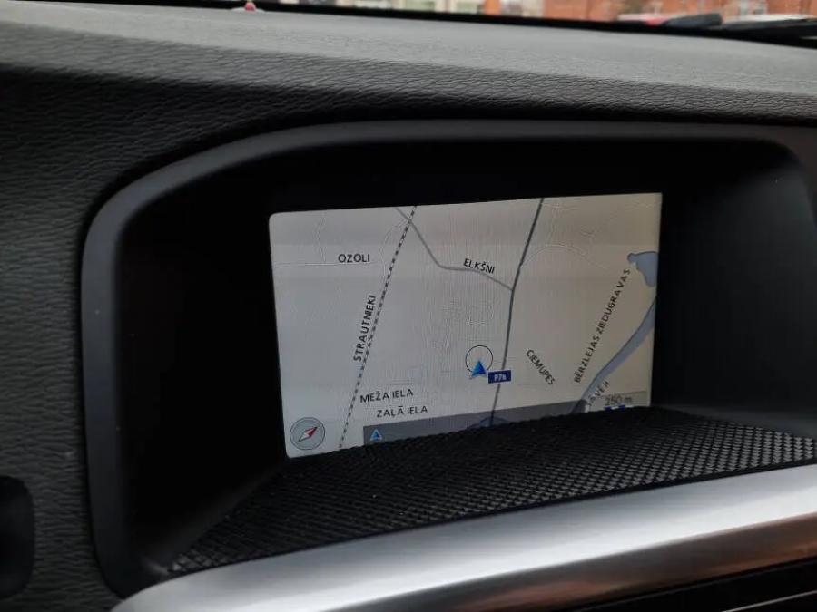 Черный Вольво B60 2011 в Екабпилс, объемом двигателя 1.60 л и пробегом 282 тыс. км за 5950 €, фото 4 на AUTOMOTO.COM.LV
