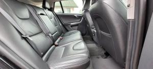 Black Volvo V60 2011 in Riga, with an engine capacity of 2.40 L and mileage of 223 thousand km for 7990 €, photo 16 on AUTOMOTO.COM.LV