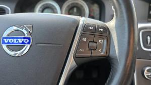 Black Volvo V60 2011 in Riga, with an engine capacity of 1.60 L and mileage of 252 thousand km for 6650 €, photo 17 on AUTOMOTO.COM.LV