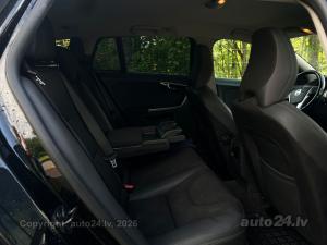 Черный Вольво B60 2011 в Пярну, объемом двигателя 2.00 л и пробегом 315 тыс. км за 4890 €, фото 8 на AUTOMOTO.COM.LV