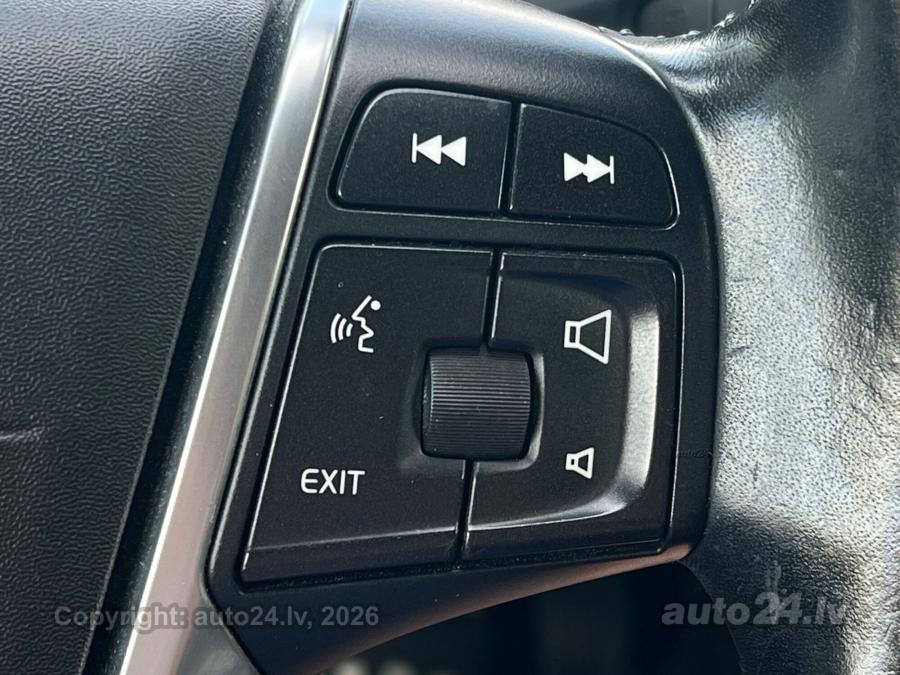 Черный Вольво B60 2011 в Пярну, объемом двигателя 2.00 л и пробегом 315 тыс. км за 4890 €, фото 15 на AUTOMOTO.COM.LV