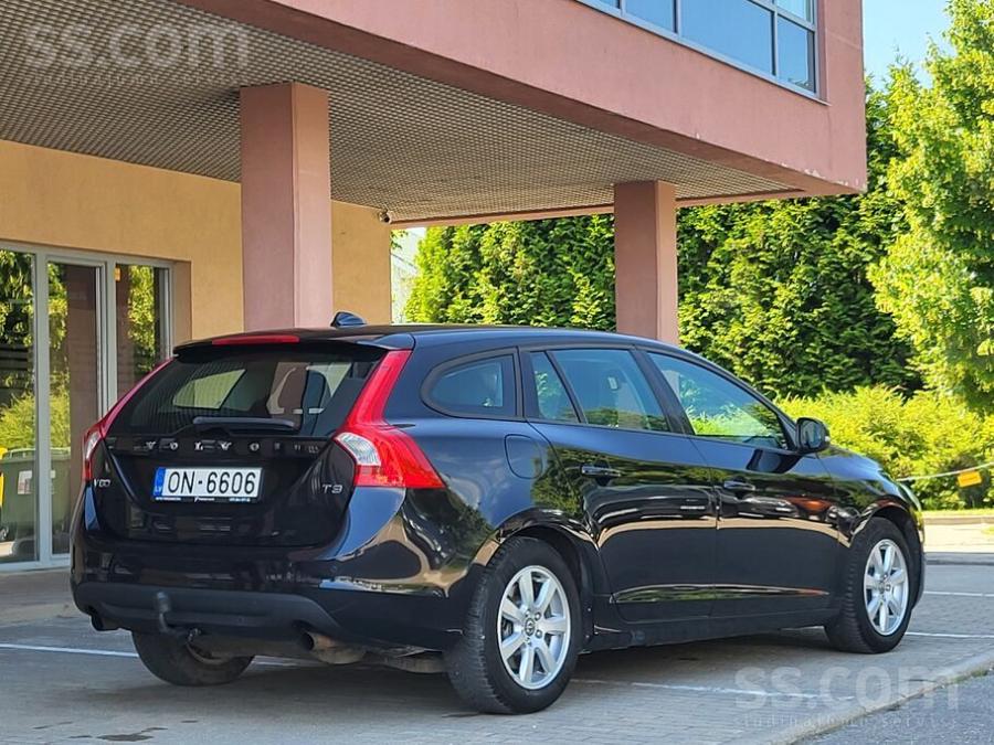 Черный Вольво B60 2011 в Елгава, объемом двигателя 1.60 л и пробегом 281 тыс. км за 4990 €, фото 8 на AUTOMOTO.COM.LV