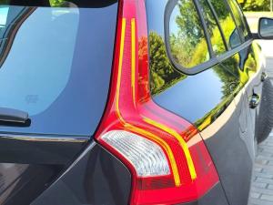Melns Volvo V60 2011 Jelgava, ar dzinēja tilpumu 1.60 L un nobraukumu 281 tūkst. km par 4990 €, foto 10 vietnē AUTOMOTO.COM.LV