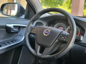 Melns Volvo V60 2011 Jelgava, ar dzinēja tilpumu 1.60 L un nobraukumu 281 tūkst. km par 4990 €, foto 18 vietnē AUTOMOTO.COM.LV