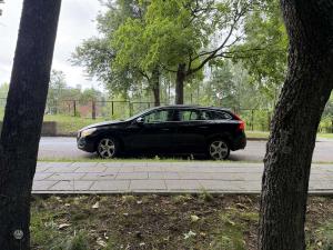 Черный Вольво B60 2011 в Вильнюс, объемом двигателя 1.56 л и пробегом 222 тыс. км за 2999 €, фото 3 на AUTOMOTO.COM.LV