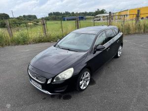 Черный Вольво B60 2011 в Электренай, объемом двигателя 1.98 л и пробегом 305 тыс. км за 6190 €, фото 4 на AUTOMOTO.COM.LV