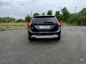Черный Вольво B60 2011 в Электренай, объемом двигателя 1.98 л и пробегом 305 тыс. км за 6190 €, фото 8 на AUTOMOTO.COM.LV