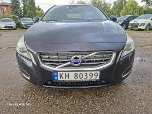 Black Volvo V60 2011 in Pasvalys, with an engine capacity of 1.56 L and mileage of 0 thousand km for 3400 €, photo  on AUTOMOTO.COM.LV