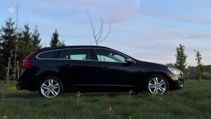 Черный Вольво B60 2011 в Лаздияй, объемом двигателя 1.56 л и пробегом 298 тыс. км за 5390 €, фото 8 на AUTOMOTO.COM.LV