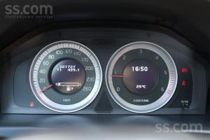 Черный Вольво B60 2011 в Рига, объемом двигателя 2.00 л и пробегом 322 тыс. км за 3900 €, фото  на AUTOMOTO.COM.LV