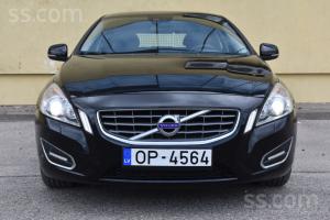 Черный Вольво B60 2011 в Талси, объемом двигателя 2.00 л и пробегом 213 тыс. км за 5900 €, фото 4 на AUTOMOTO.COM.LV
