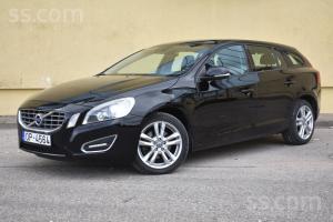 Черный Вольво B60 2011 в Талси, объемом двигателя 2.00 л и пробегом 213 тыс. км за 5900 €, фото 5 на AUTOMOTO.COM.LV