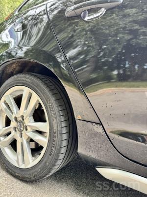 Black Volvo V60 2011 in Bauska, with an engine capacity of 2.00 L and mileage of 493 thousand km for 4600 €, photo 24 on AUTOMOTO.COM.LV