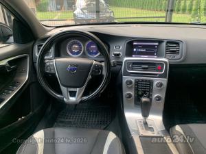 Melns Volvo V60 2011 Tartu, ar dzinēja tilpumu 2.40 L un nobraukumu 286 tūkst. km par 5300 €, foto 6 vietnē AUTOMOTO.COM.LV