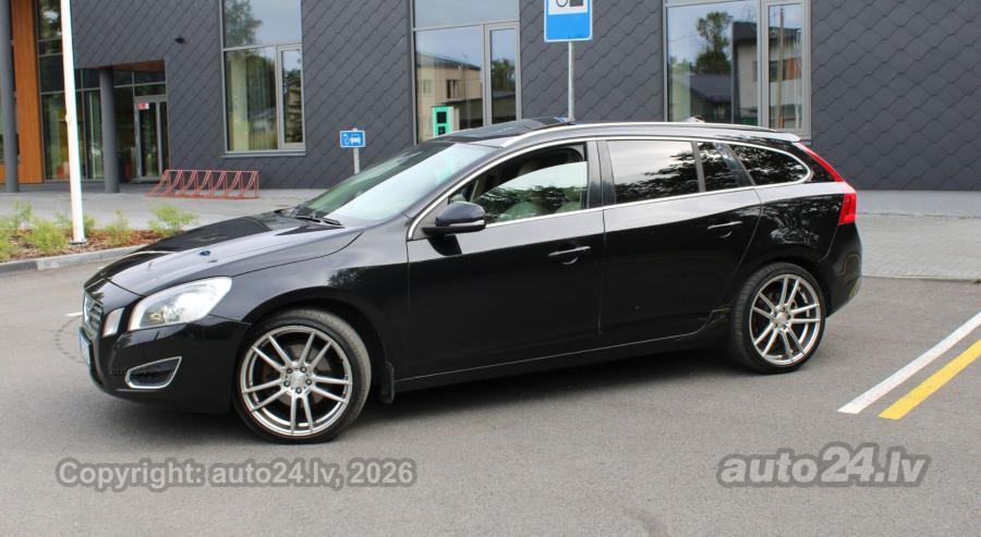 Черный Вольво B60 2011 в Рапла, объемом двигателя 2.00 л и пробегом 290 тыс. км за 5950 €, фото 3 на AUTOMOTO.COM.LV