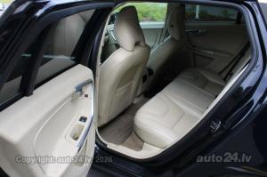 Black Volvo V60 2011 in Rapla, with an engine capacity of 2.00 L and mileage of 290 thousand km for 5790 €, photo 14 on AUTOMOTO.COM.LV