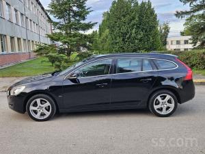 Черный Вольво B60 2011 в Екабпилс, объемом двигателя 2.00 л и пробегом 302 тыс. км за 6490 €, фото 12 на AUTOMOTO.COM.LV