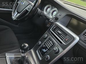 Черный Вольво B60 2011 в Екабпилс, объемом двигателя 2.00 л и пробегом 302 тыс. км за 6490 €, фото 24 на AUTOMOTO.COM.LV