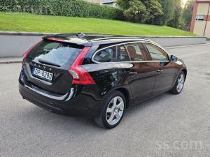 Черный Вольво B60 2011 в Екабпилс, объемом двигателя 2.00 л и пробегом 302 тыс. км за 6490 €, фото 7 на AUTOMOTO.COM.LV