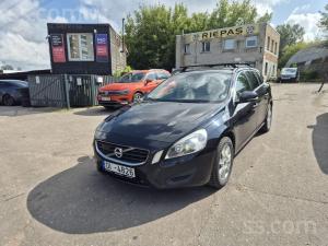 Черный Вольво B60 2011 в Рига, объемом двигателя 2.00 л и пробегом 349 тыс. км за 5990 €, фото  на AUTOMOTO.COM.LV