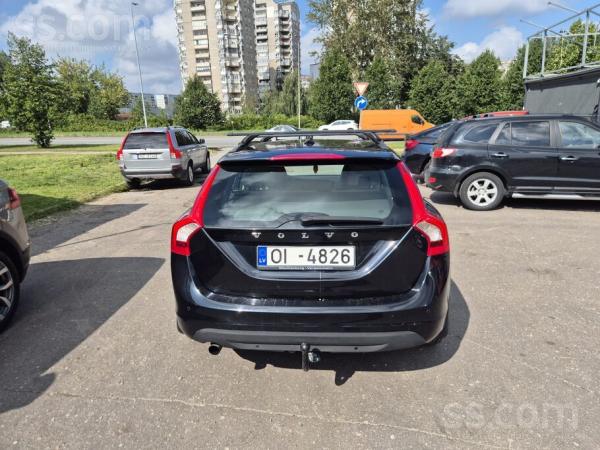 Черный Вольво B60 2011 в Рига, объемом двигателя 2.00 л и пробегом 349 тыс. км за 5990 €, фото 8 на AUTOMOTO.COM.LV