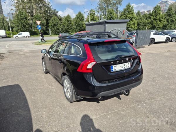 Черный Вольво B60 2011 в Рига, объемом двигателя 2.00 л и пробегом 349 тыс. км за 5990 €, фото 9 на AUTOMOTO.COM.LV