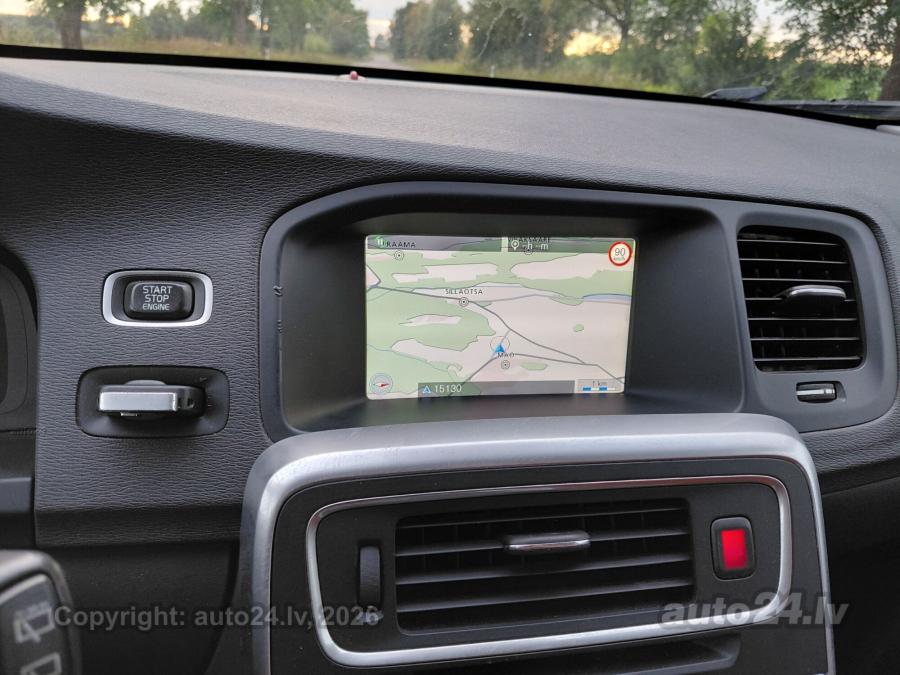 Black Volvo V60 2011 in Paide, with an engine capacity of 2.00 L and mileage of 368 thousand km for 6499 €, photo 14 on AUTOMOTO.COM.LV